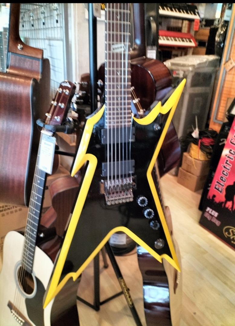 Dean- 7 Strings Electric Guitar Razorback /Yellow w/Case (RZR7-255-CBKY ...