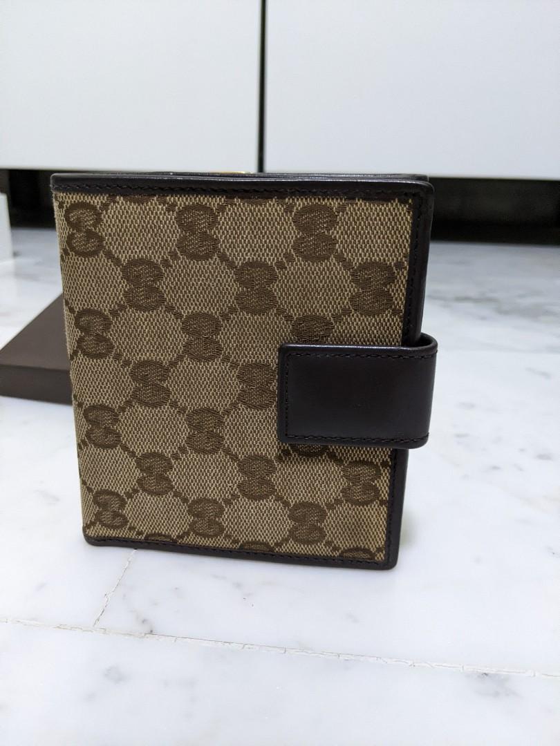 Gucci Double Snap Bi-fold Wallet, Luxury, Bags & Wallets on Carousell