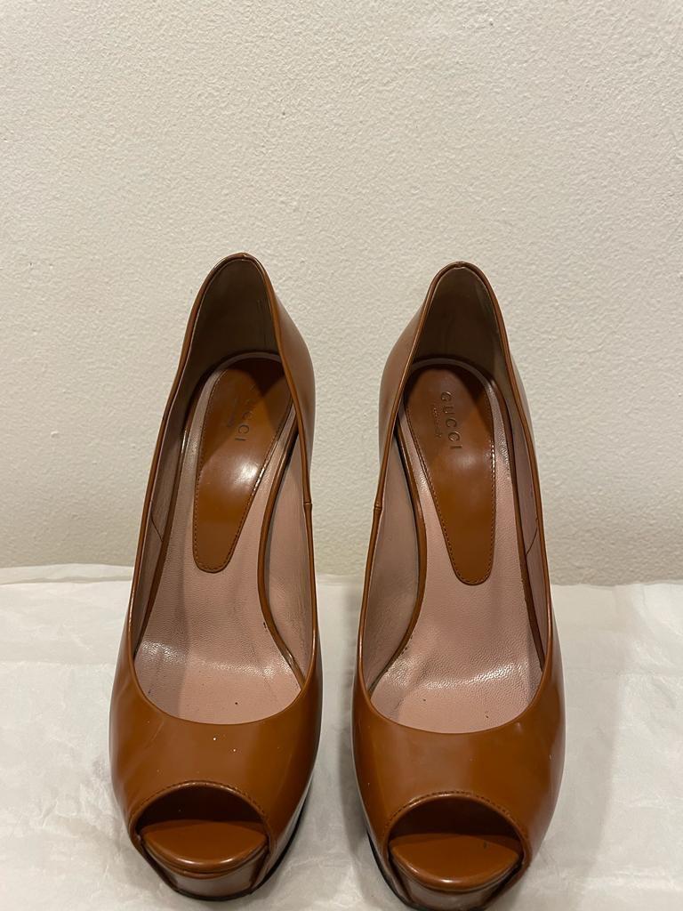 Gucci Lily Shoes, Fesyen Wanita, Sepatu di Carousell