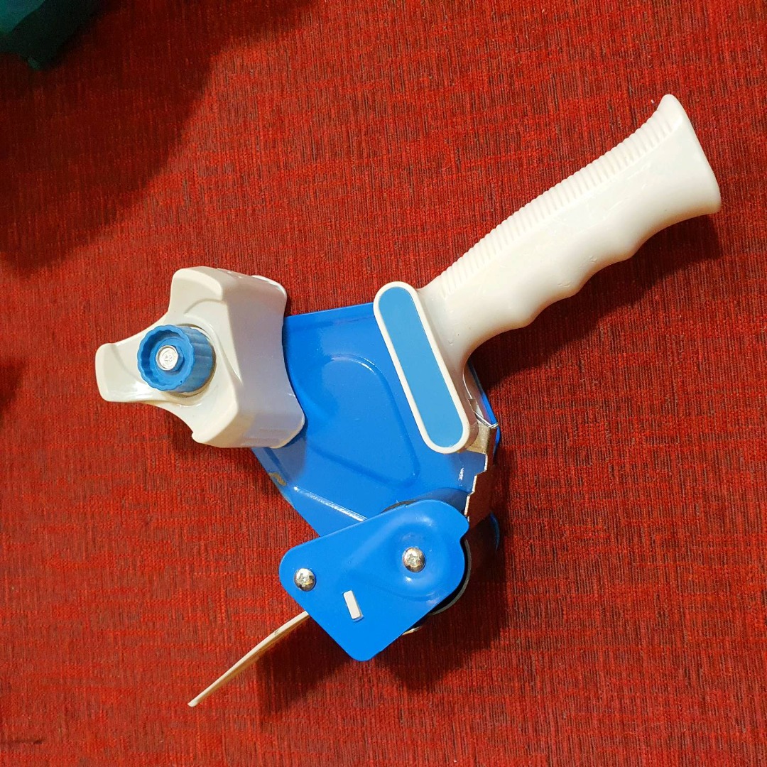 Heavy Duty Tape Dispenser with Handle, Furniture & Home Living ...