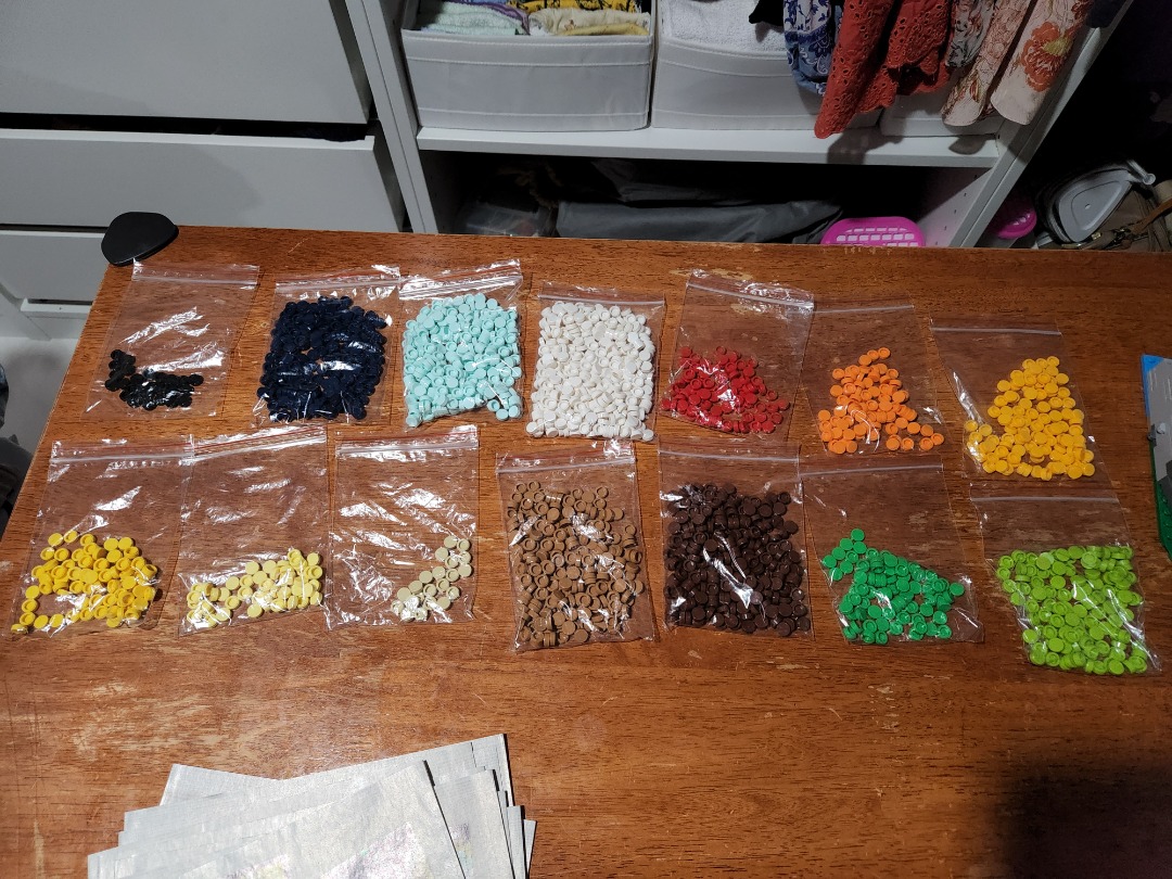 Lego 1x1 round tiles. Around 1630 round tiles, leftover from Art ...