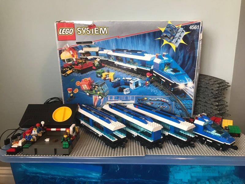 Lego Trains: Railway Express (1999), Hobbies & Toys, Toys & Games on ...