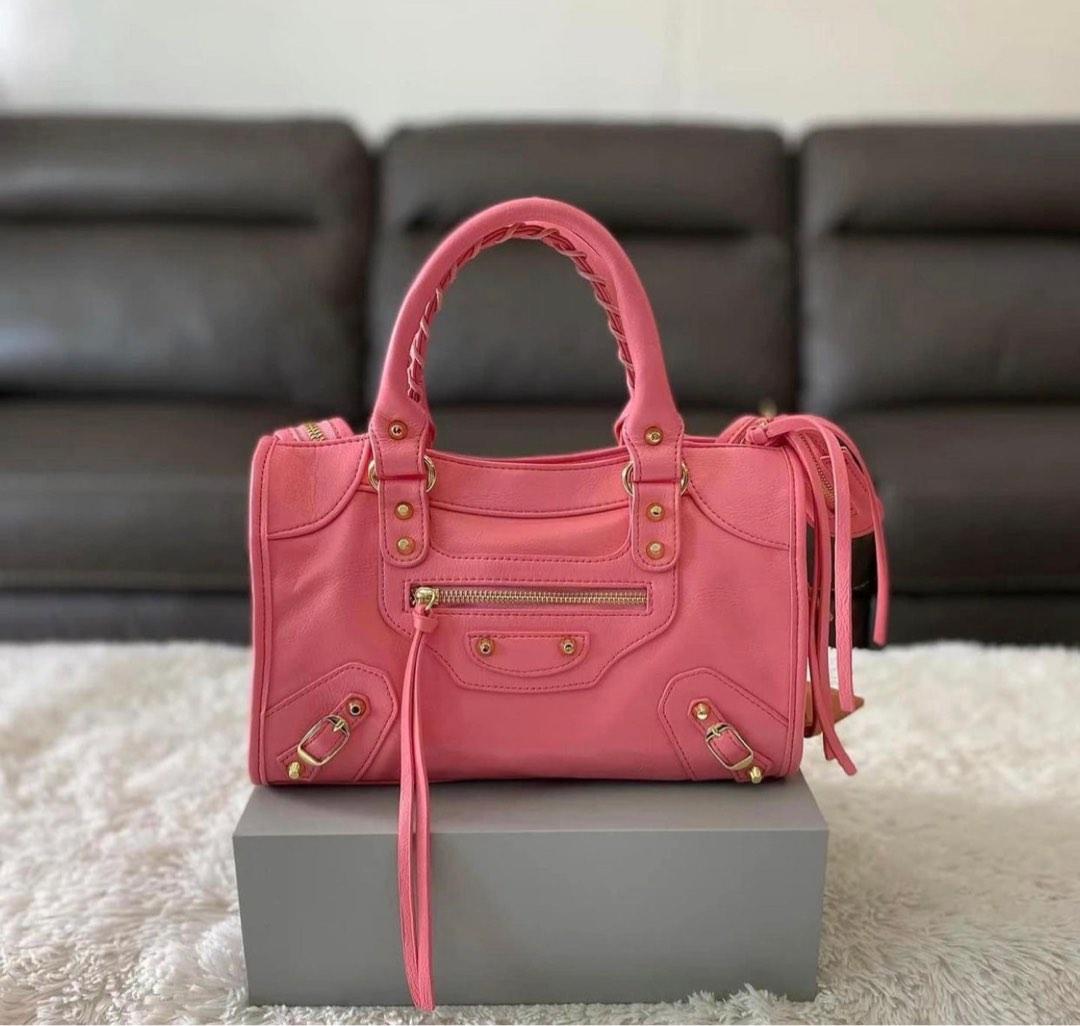 Limited only, Women's Fashion, Bags & Wallets, Cross-body Bags on Carousell