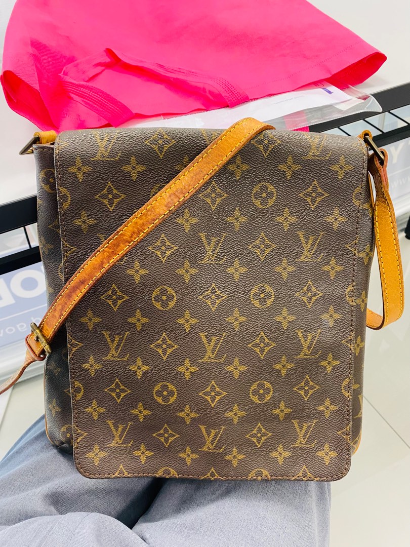 Louis Vuitton LV Musette Salsa GM, Luxury, Bags & Wallets on Carousell