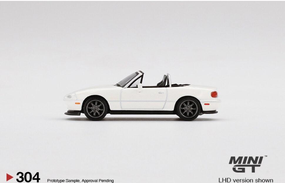MINI GT MIATA, Hobbies & Toys, Toys & Games on Carousell
