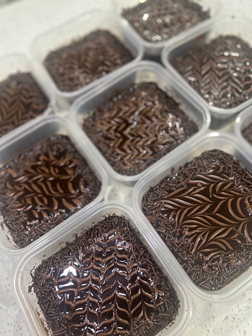 Moist Chocolate Cake, Food & Drinks, Homemade Bakes on Carousell