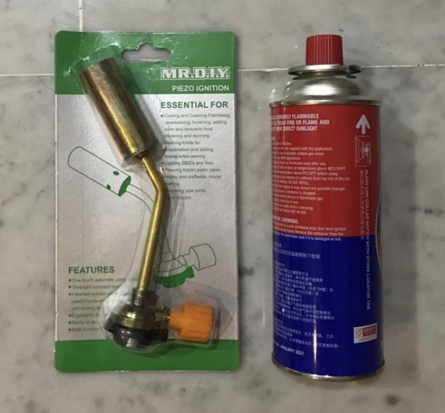 Mr DIY Heat Torch and gas canister, Hobbies & Toys, Stationery & Craft ...