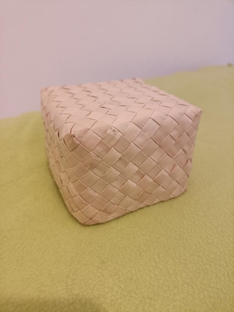 Native buri box - 4x4 inches, Women's Fashion, Jewelry & Organizers ...