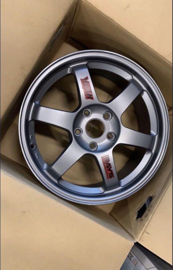 Original Rays TE37 17 inch 17” with Bridgestone RE004 and Tyre pressure ...