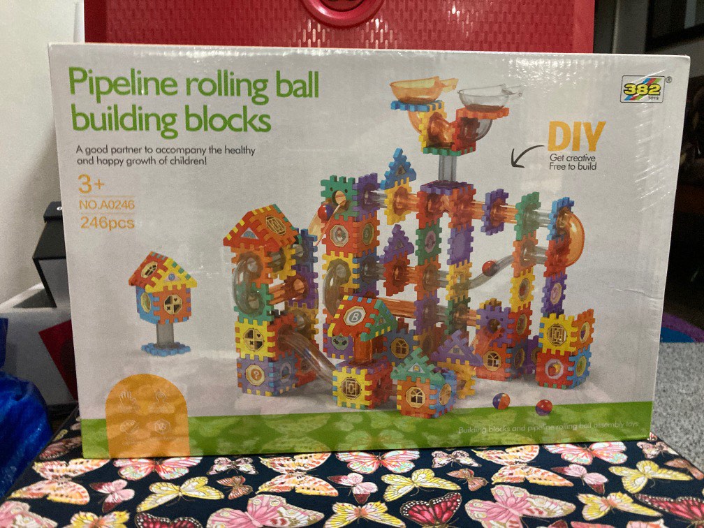 Pipeline rolling ball building blocks, Hobbies & Toys, Toys & Games on ...