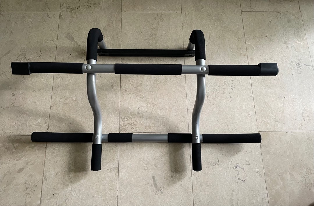 Push up bar(at home exercise), Sports Equipment, Exercise & Fitness ...