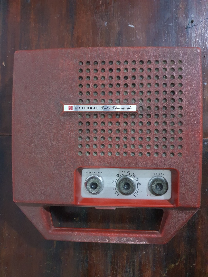 Rare Vintage Portable Radio Phonograph - Brand: National, Hobbies ...