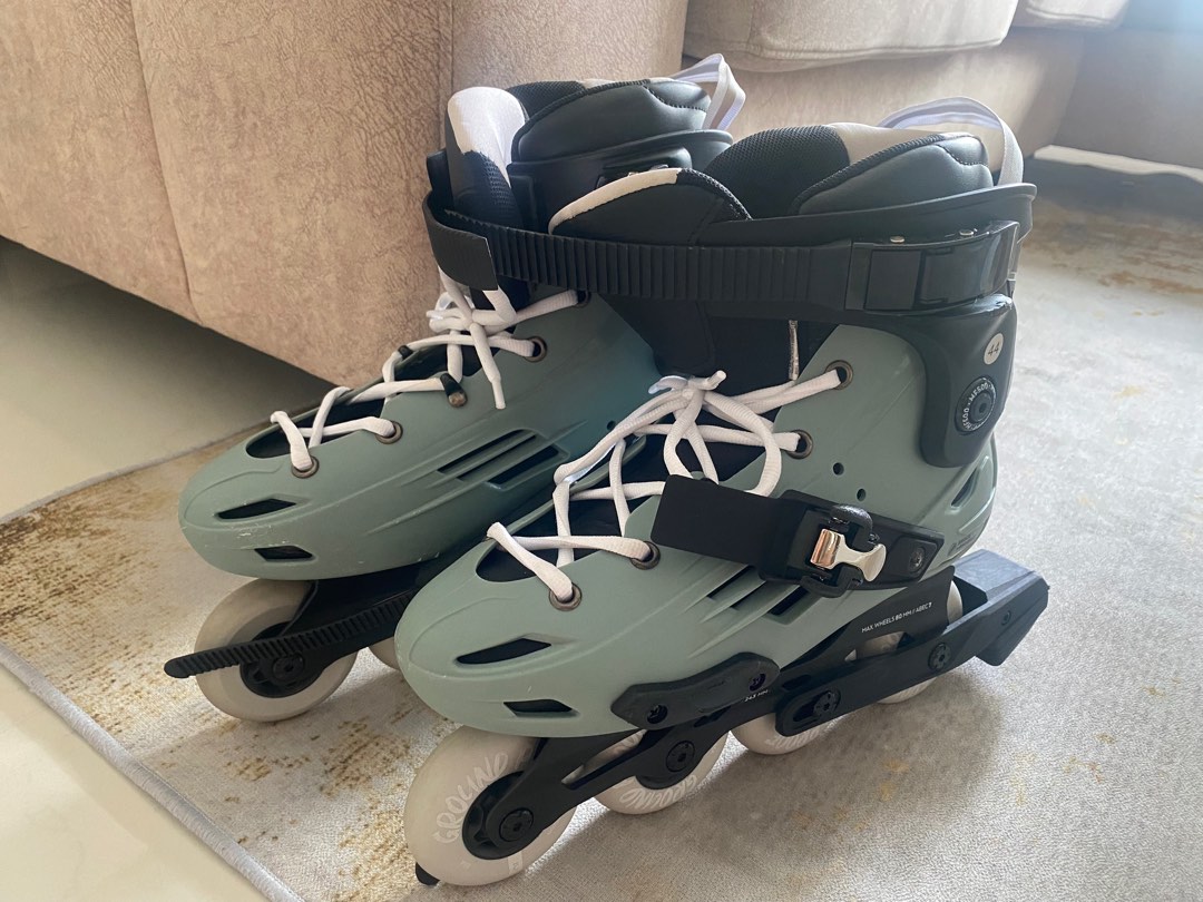 Rollerblades, Sports Equipment, Sports & Games, Skates, Rollerblades ...