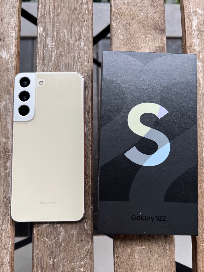 S22 Bespoke Cream, 128gb, Mobile Phones & Gadgets, Mobile Phones ...