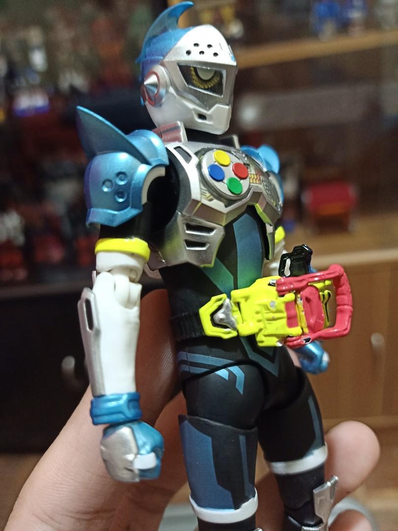 SHF Kamen Rider Ex-Aid Level 2 and SHF Kamen Rider Brave Level 2 ...