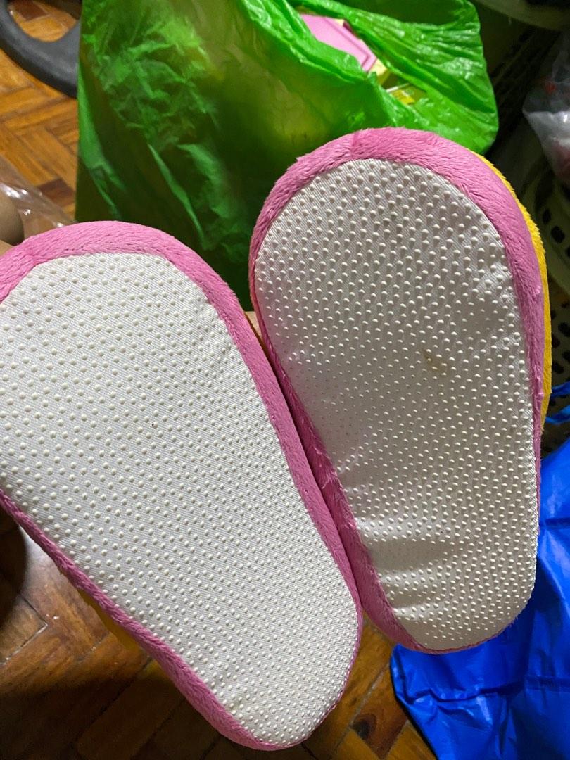 Slippers, Babies & Kids, Babies & Kids Fashion on Carousell
