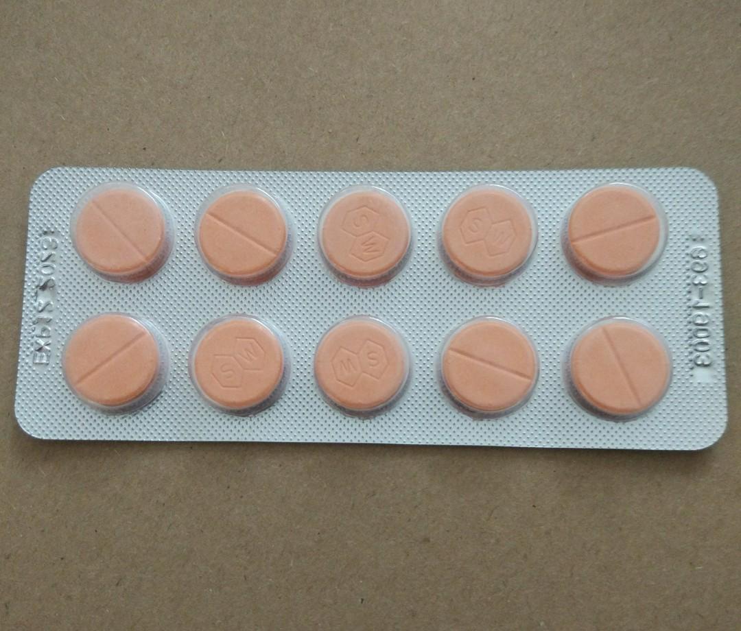 Sunquadin Throat Lozenges (Dequalinium Chloride 0.25mg), Everything Else on Carousell