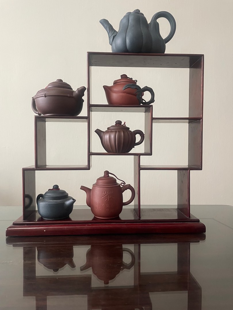 Teapots display rosewood rack, Furniture & Home Living, Kitchenware ...
