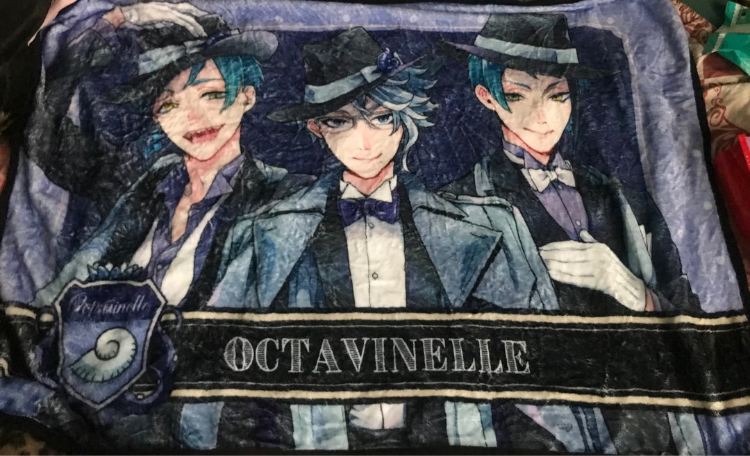 Twisted Wonderland “OCTAVINELLE” small blanket, Furniture & Home Living ...