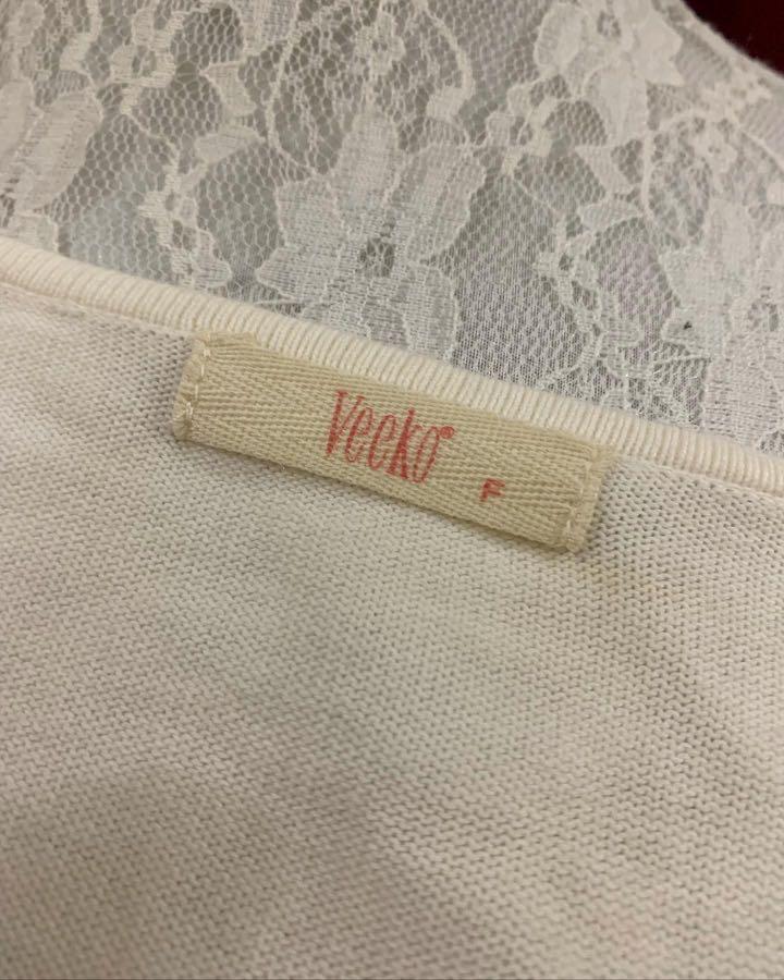 Veeko white top, Women's Fashion, Tops, Blouses on Carousell