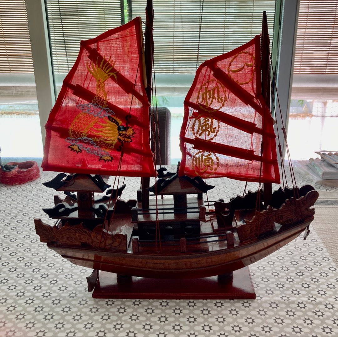 Vietnamese Sanpan Replica Model , Furniture & Home Living, Home Decor ...