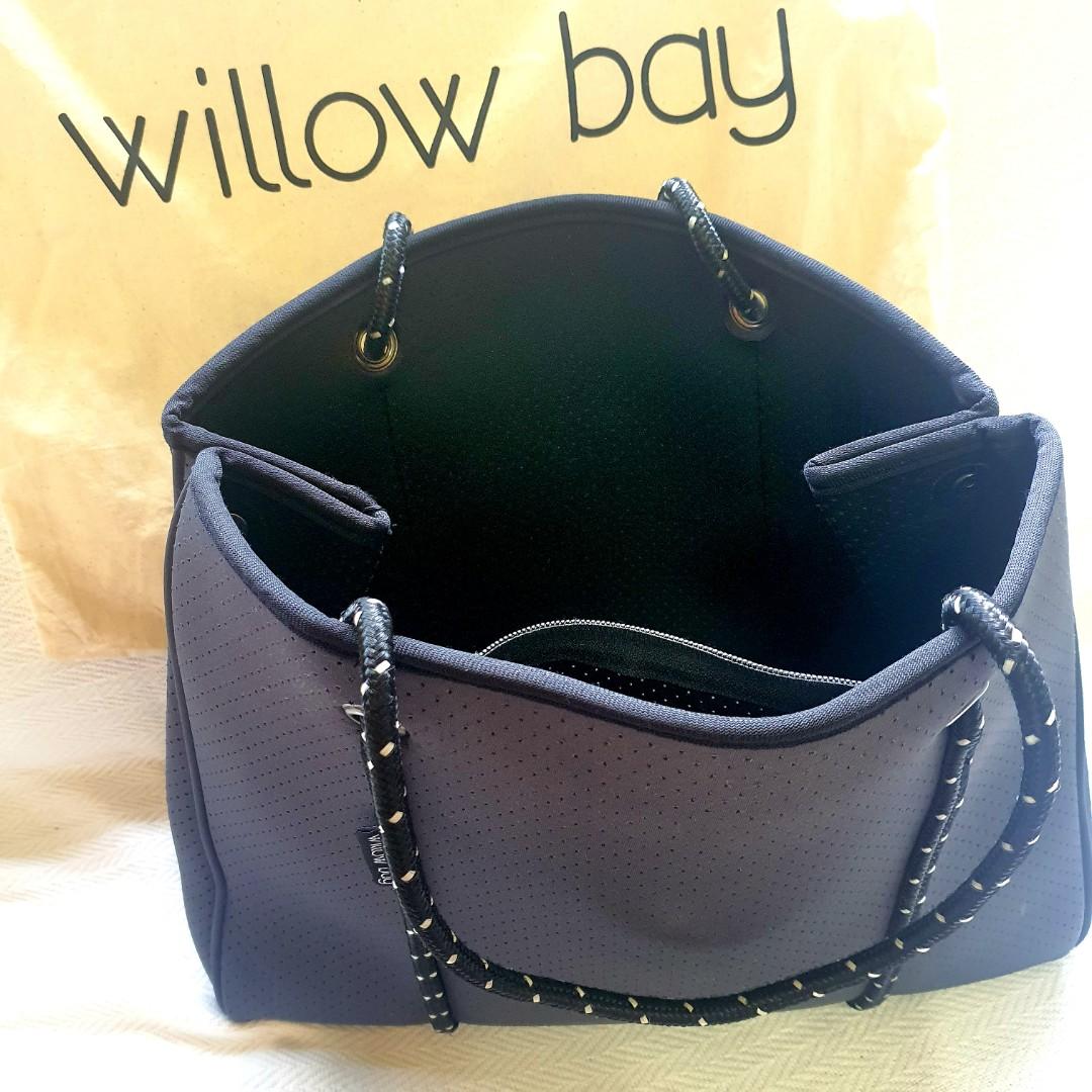 Willow Bay - tote bag, Women's Fashion, Bags & Wallets, Tote Bags on ...