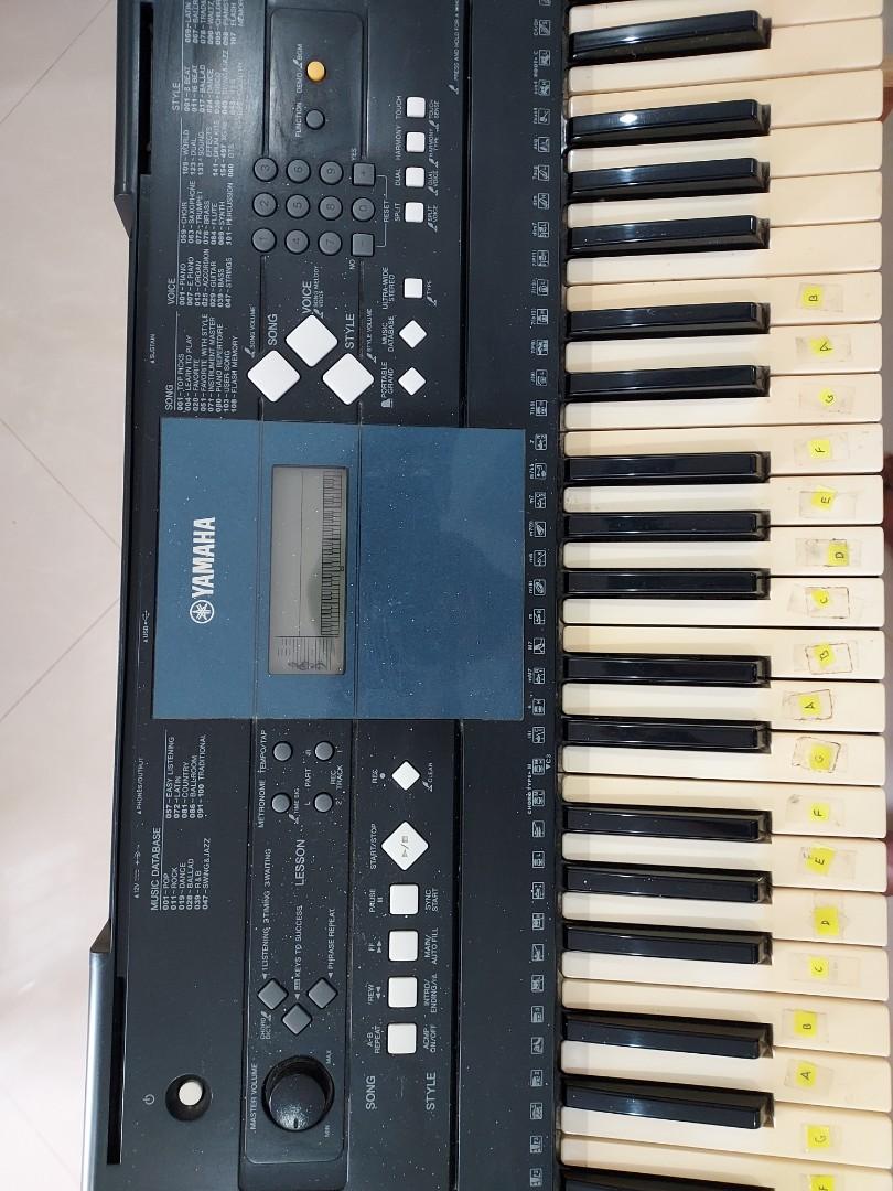 Yamaha keyboard PSR E333, Hobbies & Toys, Music & Media, Musical ...