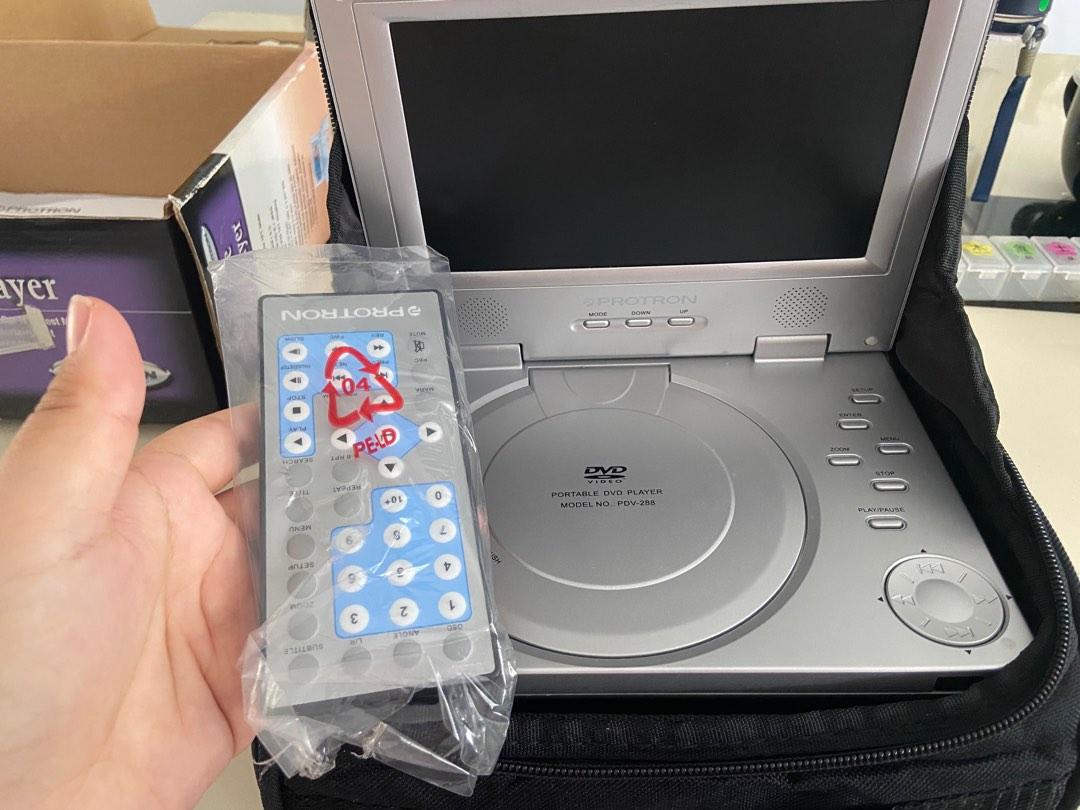 7 inch portable DVD player, Hobbies & Toys, Music & Media, CDs & DVDs ...