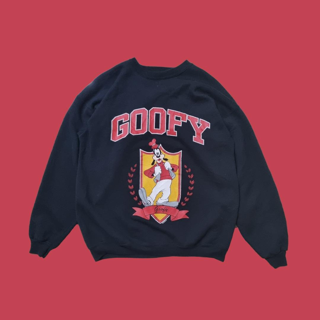90s Goofy Solo Mega Print, Men's Fashion, Tops & Sets, Hoodies on Carousell