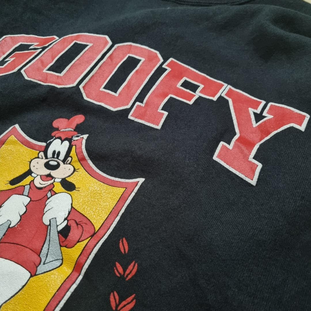 90s Goofy Solo Mega Print, Men's Fashion, Tops & Sets, Hoodies on Carousell