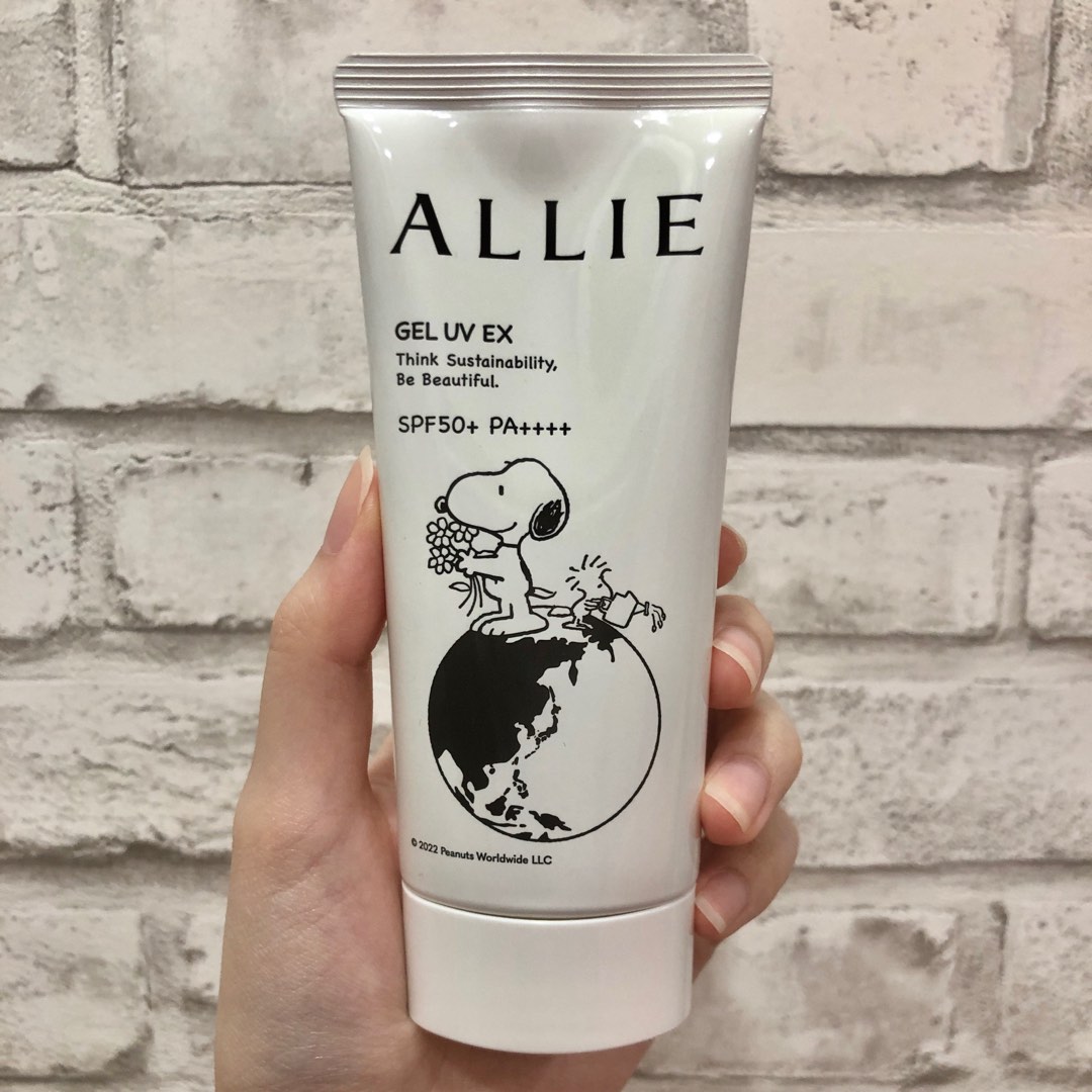 Allie x Peanuts Snoopy Limited Edition Chrono Beauty Gel UV EX, Beauty ...