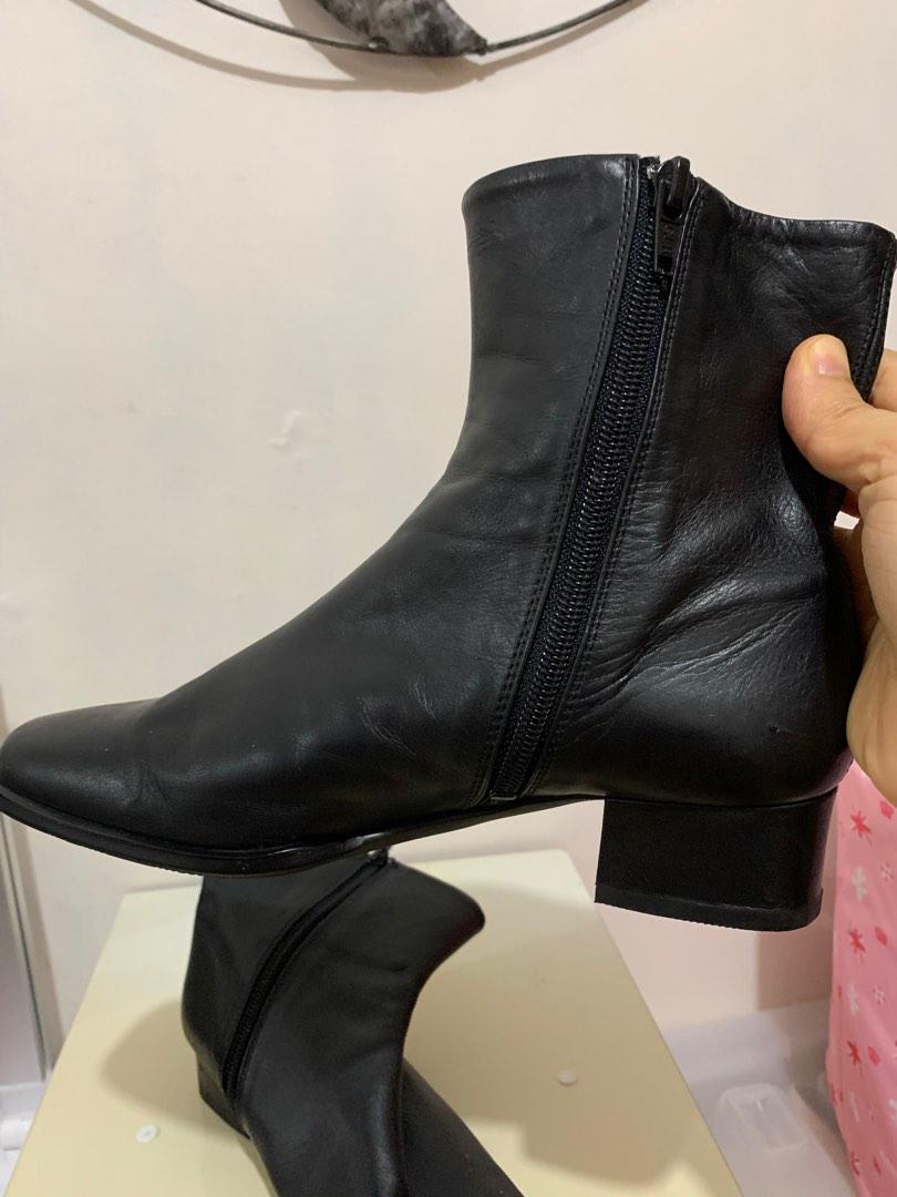 Mark down!!!! Asics Wallage Ankle Boots Genuine Leather Size 6, Women's ...