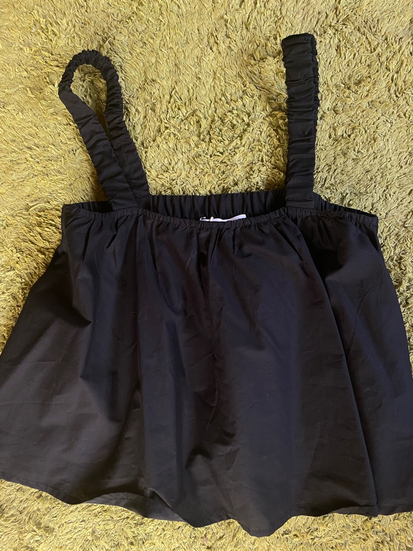 authentic mango flowy strap cropped top, Women's Fashion, Tops, Blouses ...