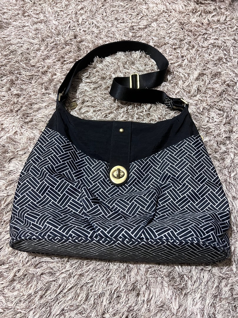 Bagallini, Luxury, Bags & Wallets on Carousell