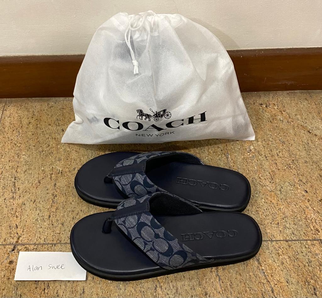 Coach sliders/flip flops/slippers eur 41, Luxury, Sneakers & Footwear ...