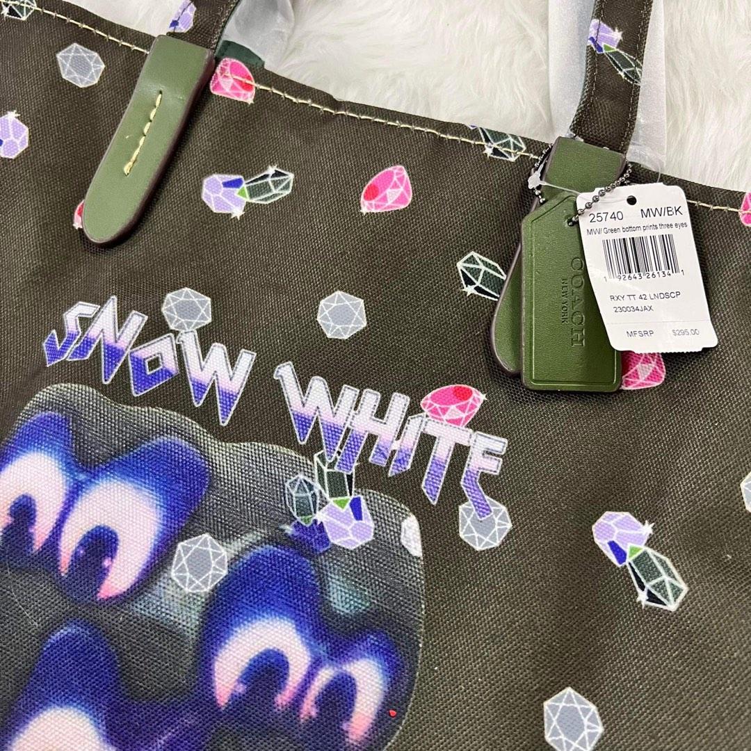 Coach Snow White Edition Tote Bag, Women's Fashion, Bags & Wallets ...