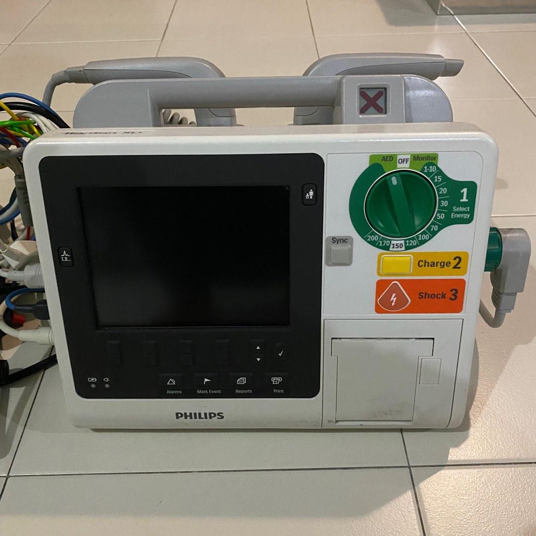 Defibrillator, Health & Nutrition, Medical Supplies & Tools on Carousell