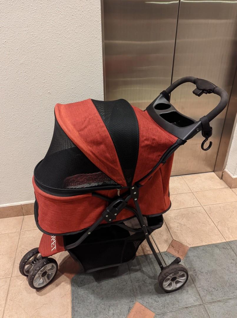 Dogs/cats pram, Pet Supplies, Homes & Other Pet Accessories on Carousell