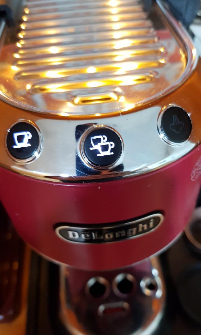 Espresso Machine Package: Delonghi Dedica, coffee grinder, and coffee ...