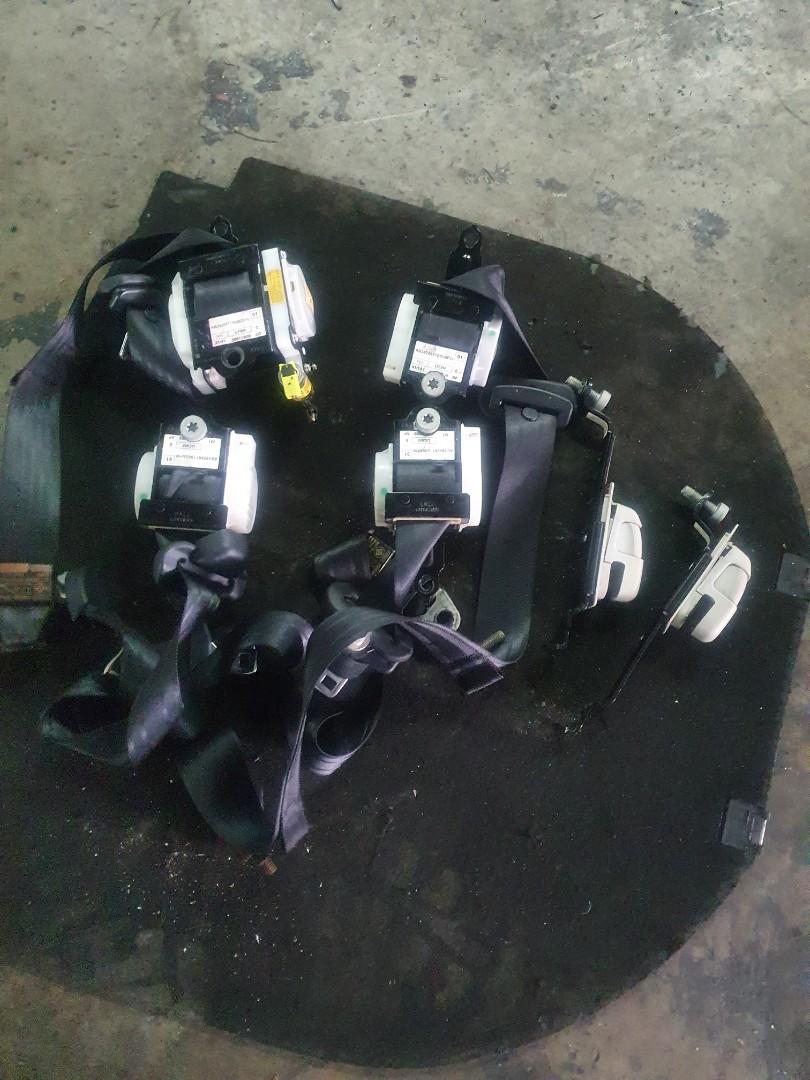 Ford Ranger Seat Belt set, Auto Accessories on Carousell
