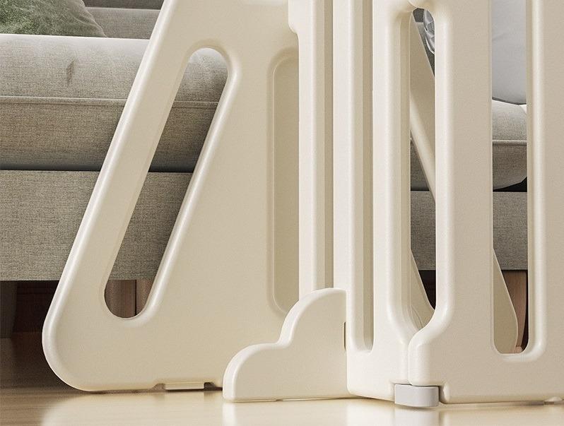 Free Standing Playyard Fence Courtyard Play pen play yard Baby Safety ...