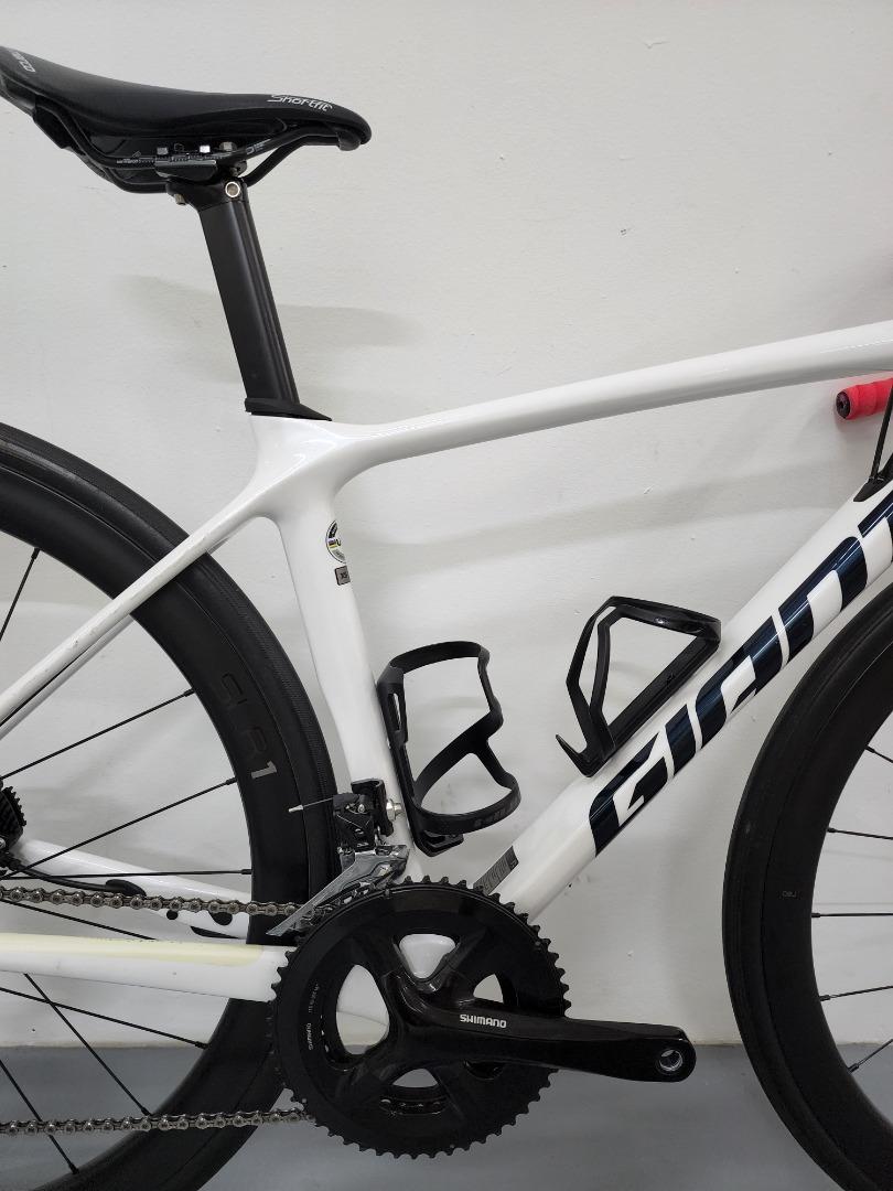 GIANT 2021 TCR ADVANCED 2 DISC SLR1 CARBON FULL BIKE, Sports Equipment ...