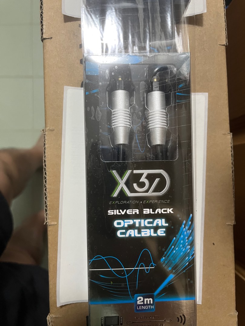 HDMI 2m cable , EDT 1.5m cable and optical 2m cable, 家庭電器, 轉插器及插頭 ...