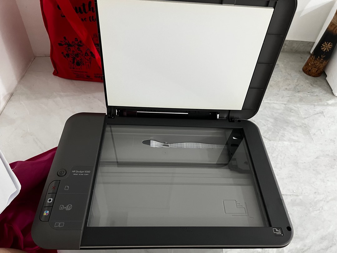 HP DESKJET 1050 scanner and printer, Computers & Tech, Printers ...