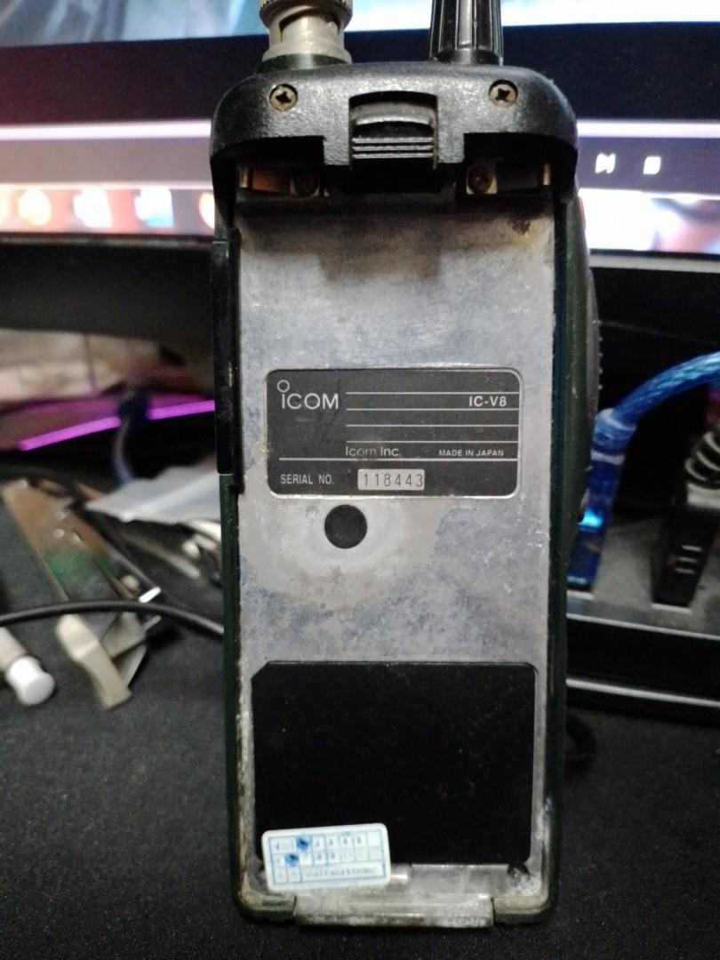 Icom Handy V-8 (Lalat Hijau), Mobile Phones & Gadgets, Walkie-Talkie on Carousell