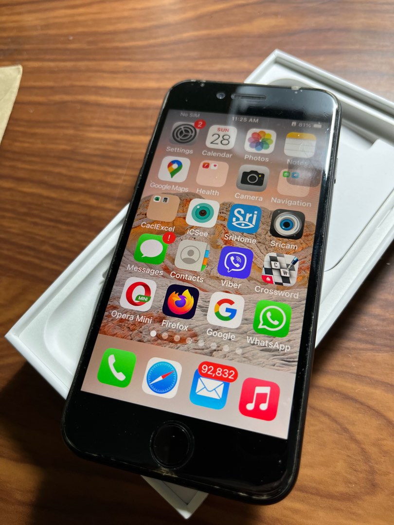 Iphone SE 128G (2nd gen), Mobile Phones & Gadgets, Mobile Phones, iPhone, iPhone SE Series on ...