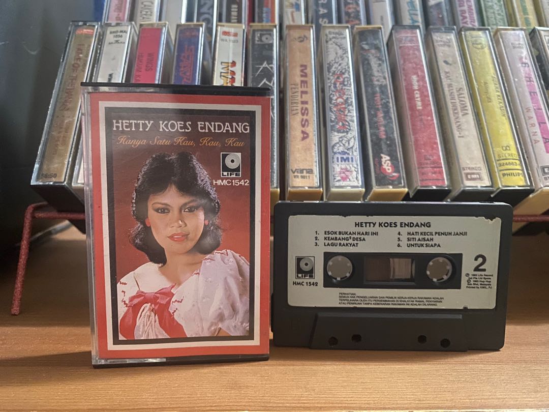 Kaset Hetty Koes Endang, Hobbies & Toys, Music & Media, CDs & DVDs on ...