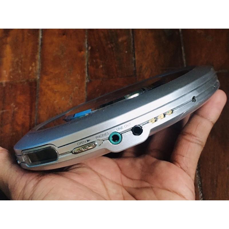Kenwood Walkman Discman Portable CD Player, Audio, Portable Music Players on Carousell