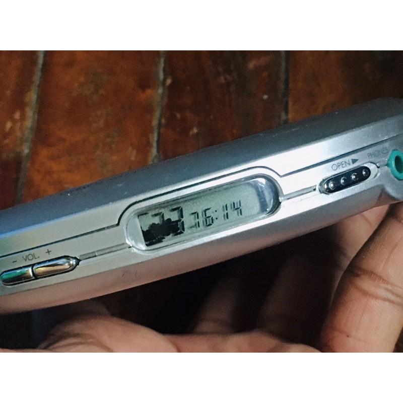 Kenwood Walkman Discman Portable CD Player, Audio, Portable Music Players on Carousell
