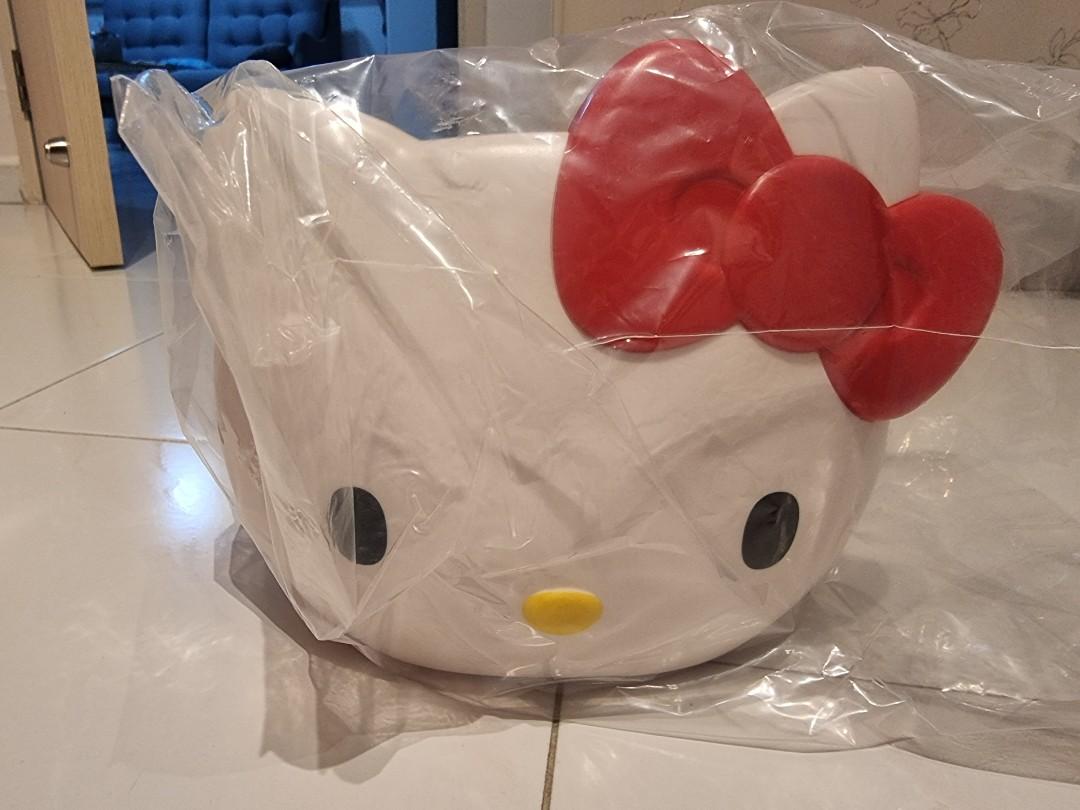 McDonald Hello Kitty Carrier, Babies & Kids, Going Out, Other Babies ...